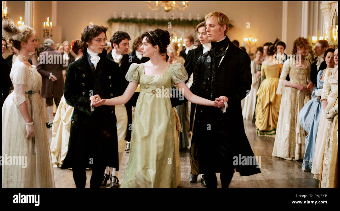 Anne Hathaway Becoming Jane 2007 Stock Photos & Anne Hathaway Becoming ...