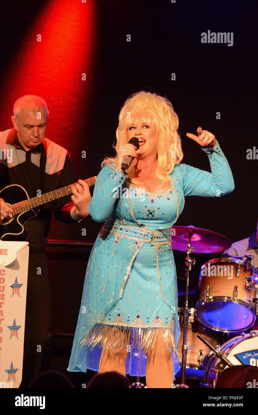 Dolly Parton tribute band the Tennessee Allstarts performing at the ...