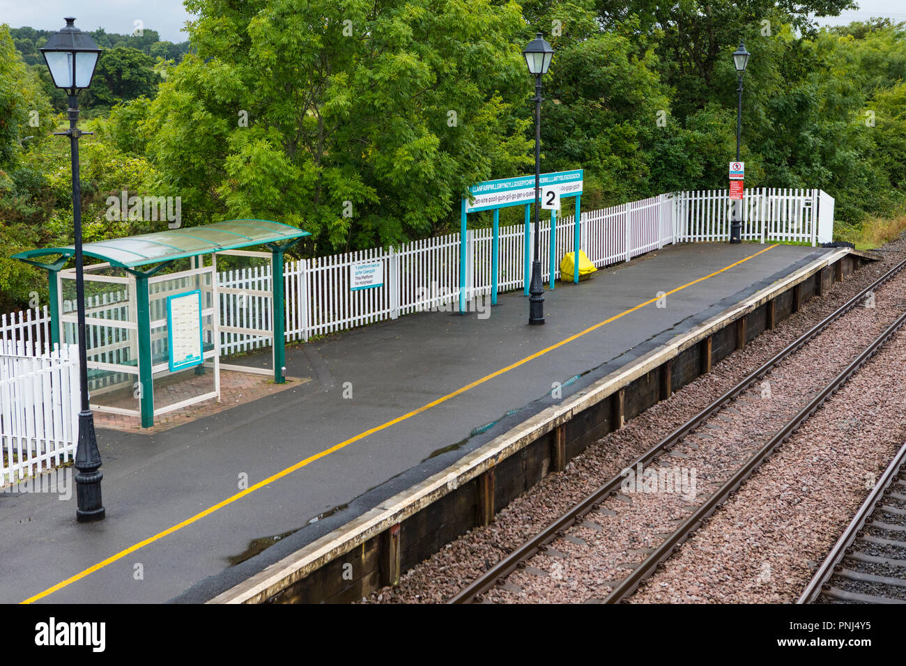 Llanfair PG, Wales - August 12th 2018: The train platform at ...