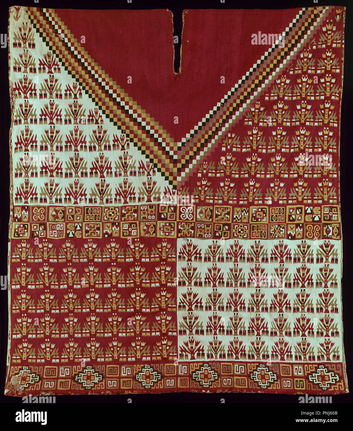 Cotton shirt with flowers associated to the Inca monarchy. Discovered ...