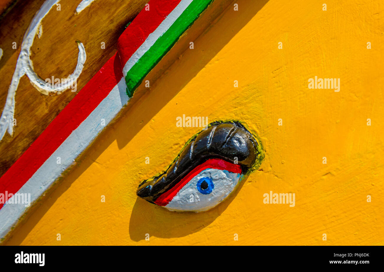 Eye of horus hi-res stock photography and images - Alamy