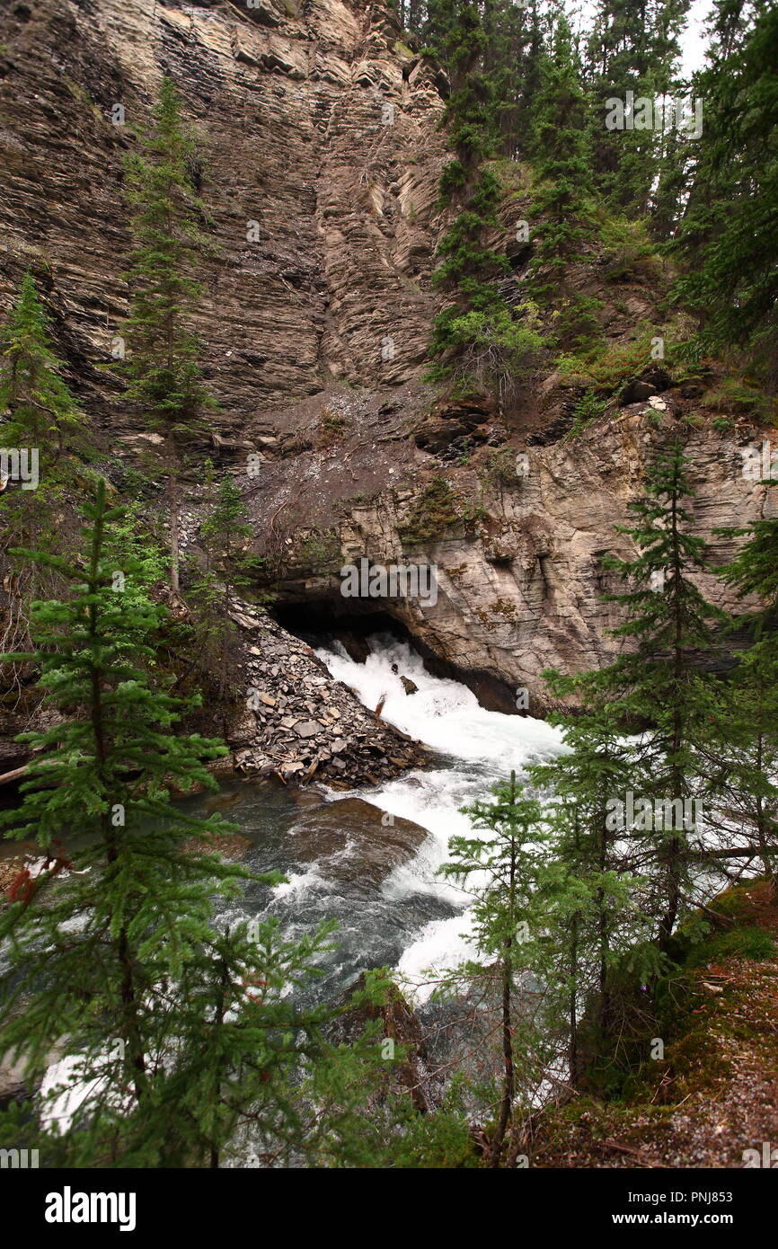Narrow gorge hi-res stock photography and images - Alamy