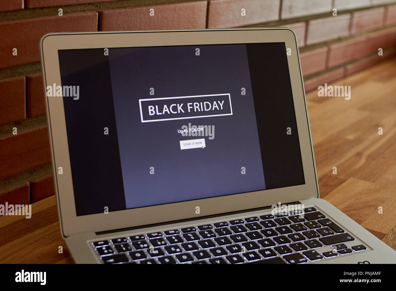 Black friday tablet sale hi-res stock photography and images - Alamy