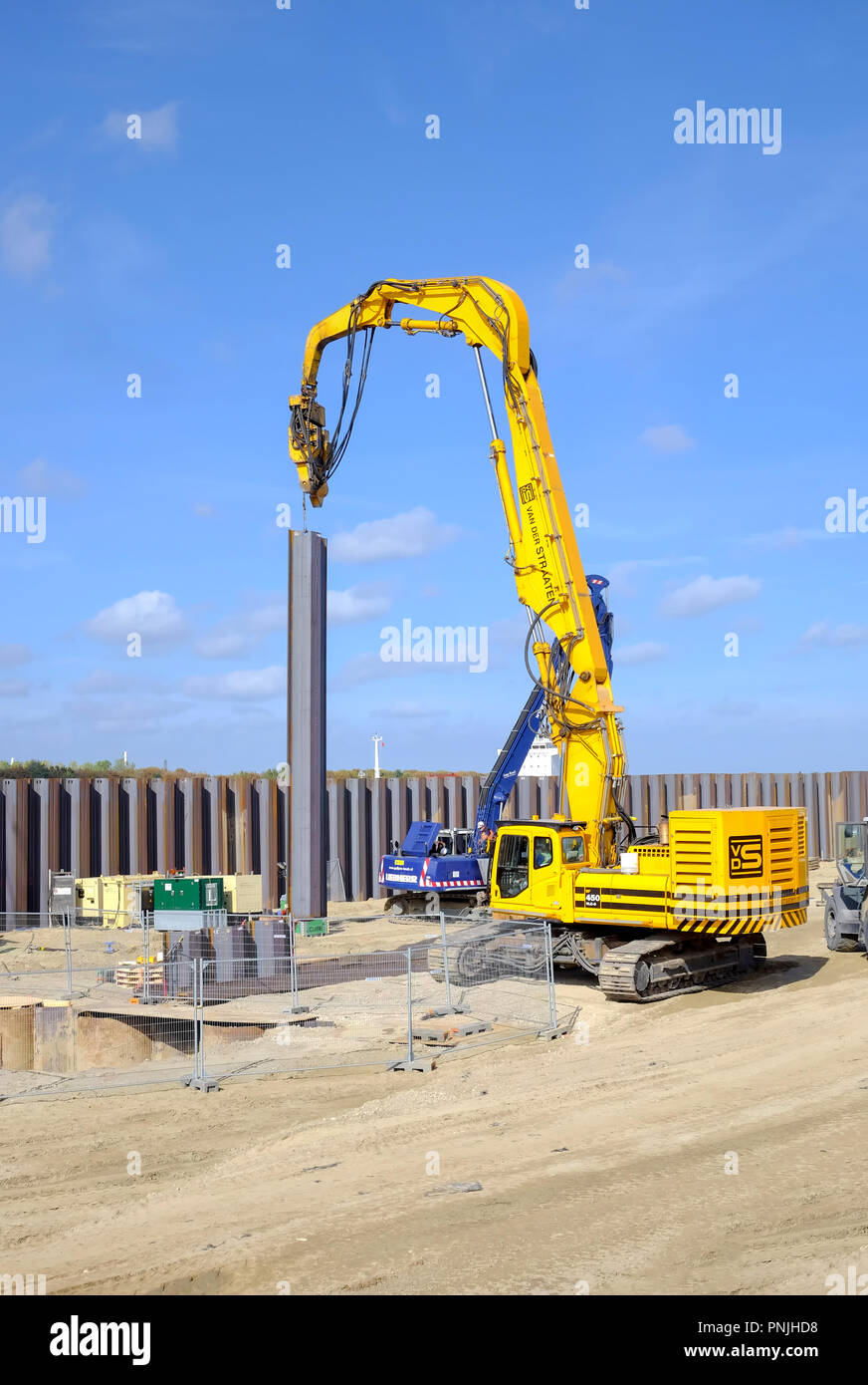 Sea lock terneuzen hi-res stock photography and images - Alamy