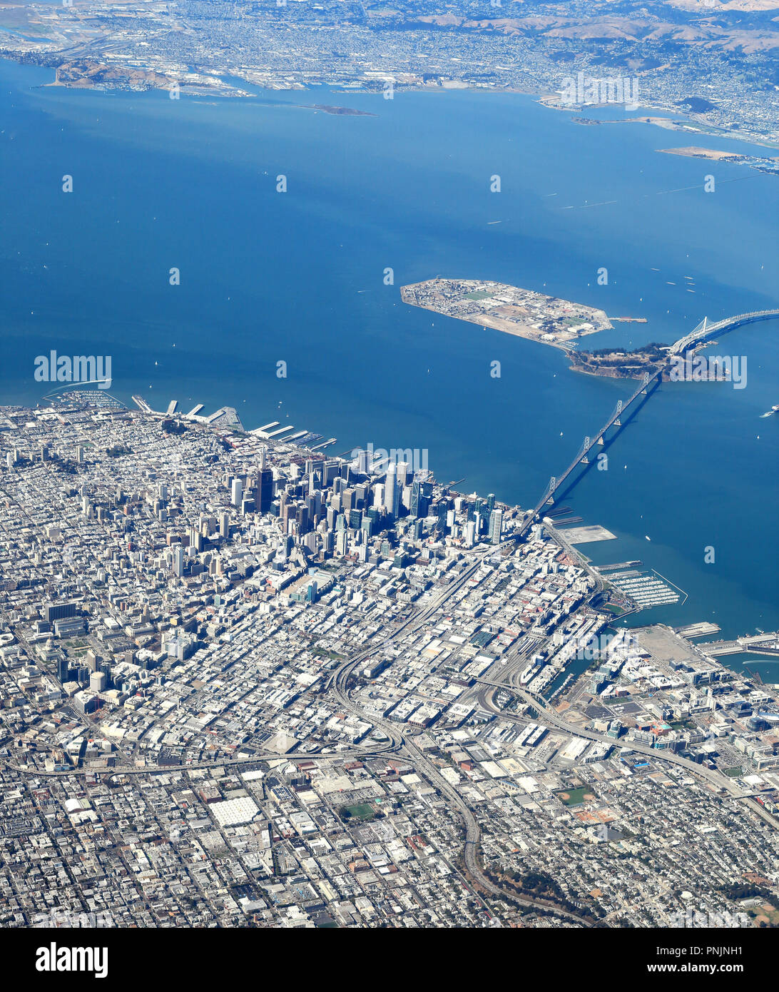 Flying above california hi-res stock photography and images - Alamy