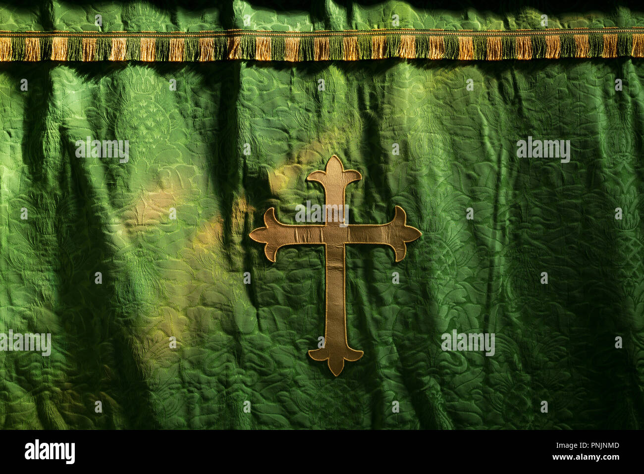 Noble rich green altar fabric cloth with ornate cross embroidery ...