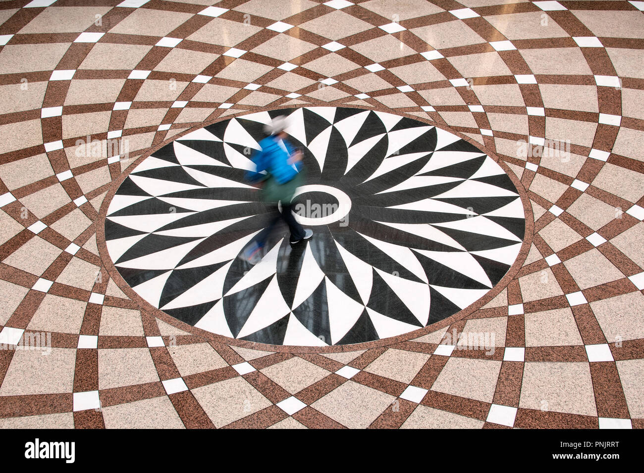 Chicago atrium hi-res stock photography and images - Alamy