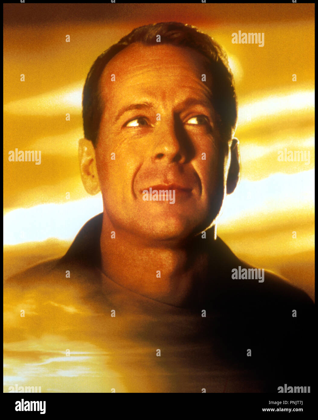 The Kid 2000 Bruce Willis Stock Photos & The Kid 2000 Bruce Willis ...