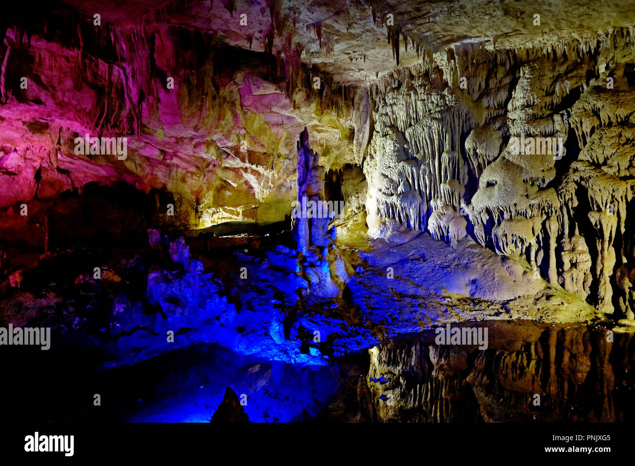 Caves Entrance And Lighting Visit A Cave Near You For National Caves