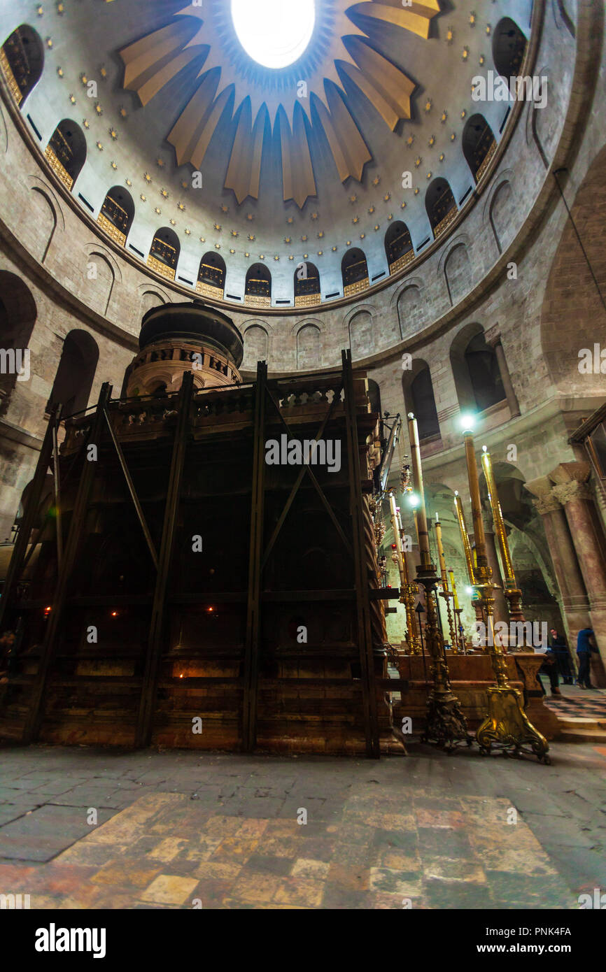 Aedicule of christ tomb hi-res stock photography and images - Alamy