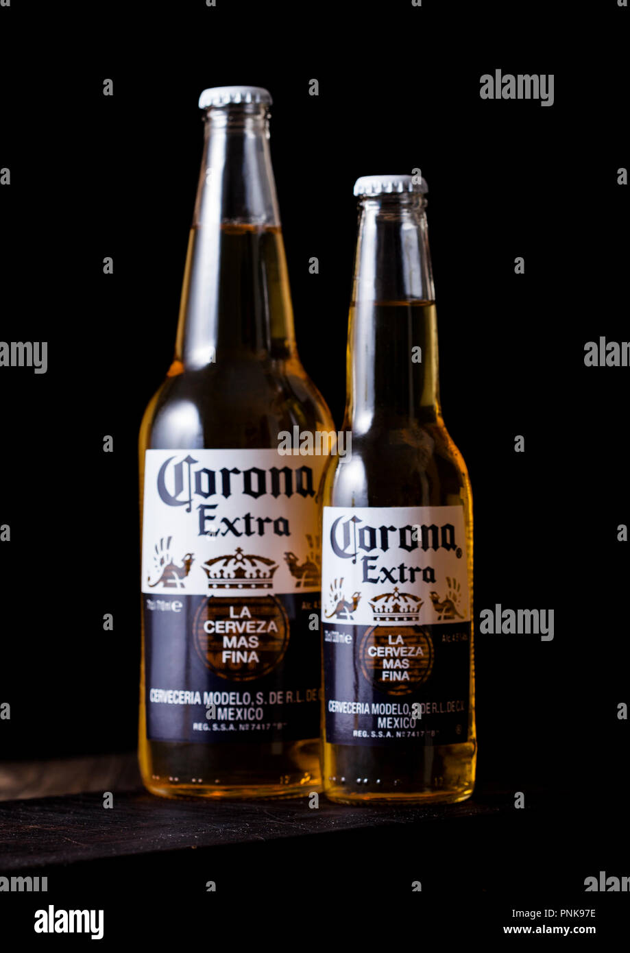 Cerveza modelo hi-res stock photography and images - Alamy