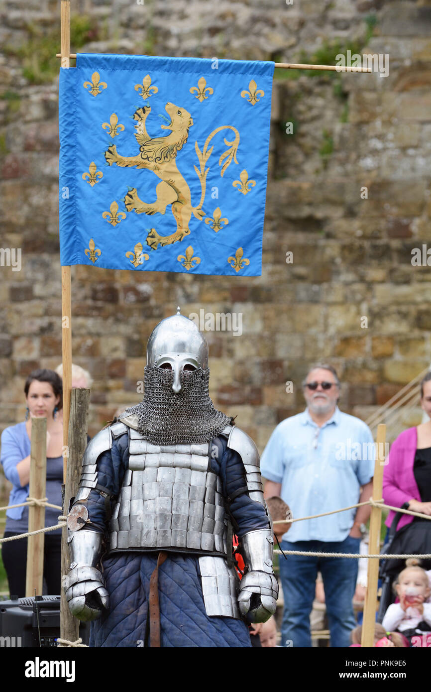 Medieval battle reenactment chain mail hi-res stock photography and ...