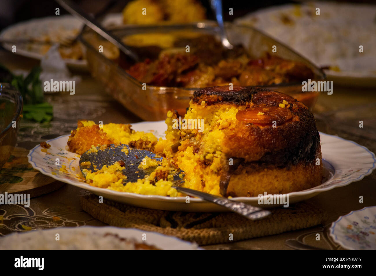 Homemade Persian rice and tadig Stock Photo - Alamy