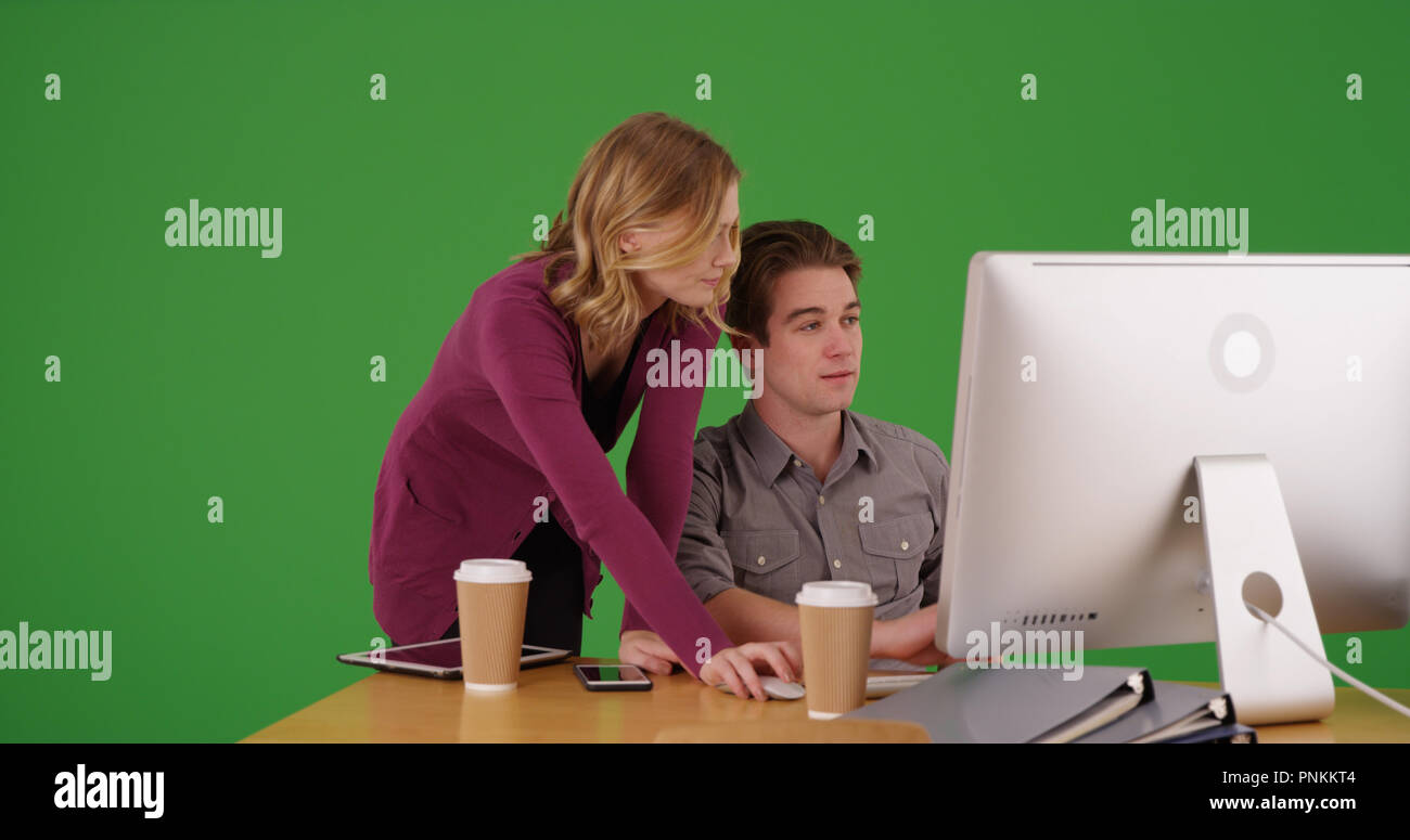 Man supervising employees work hi-res stock photography and images - Alamy