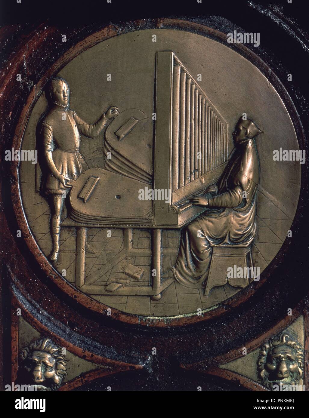 Relieve de bronce hi-res stock photography and images - Alamy