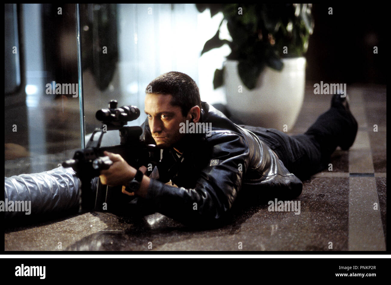 Gerard Butler Lara Croft Tomb Raider Stock Photos & Gerard Butler Lara ...