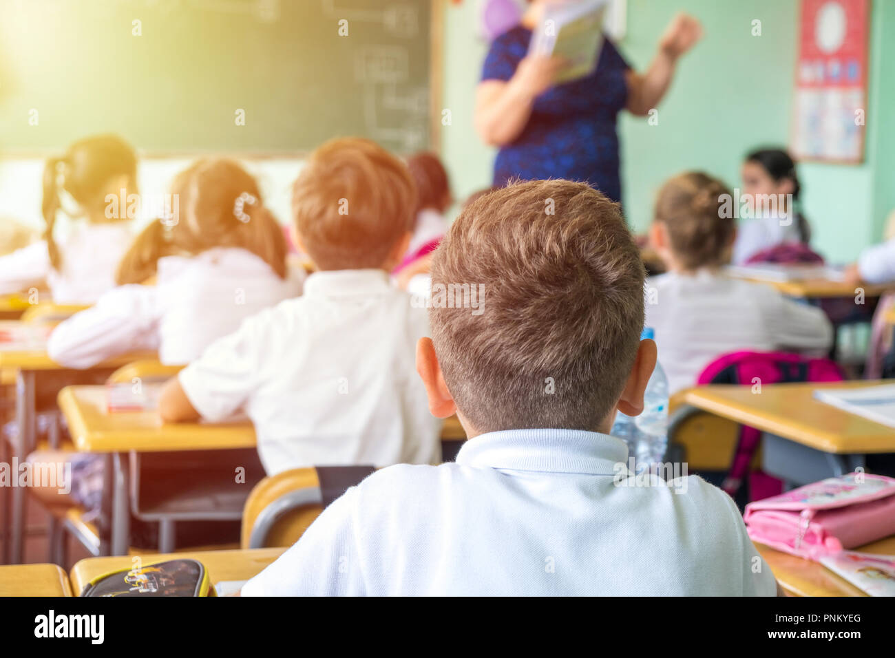From back students in classroom hi-res stock photography and images - Alamy
