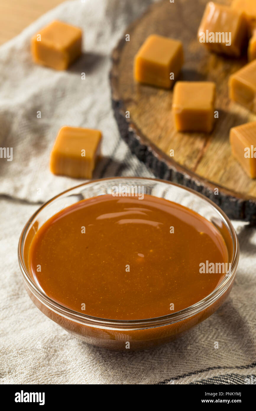 Creamy caramel hi-res stock photography and images - Alamy