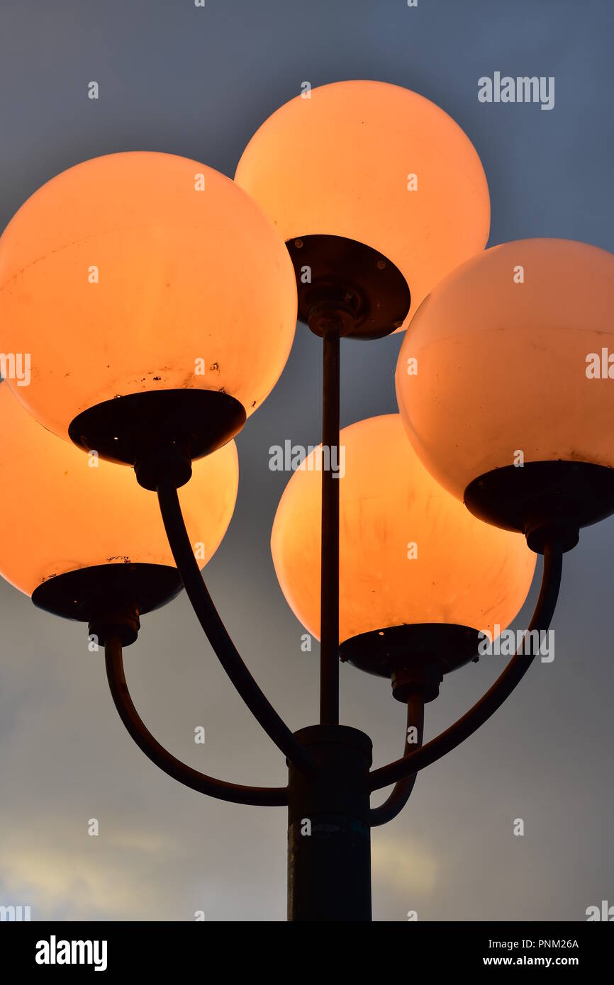 Orange streetlamp hi-res stock photography and images - Alamy