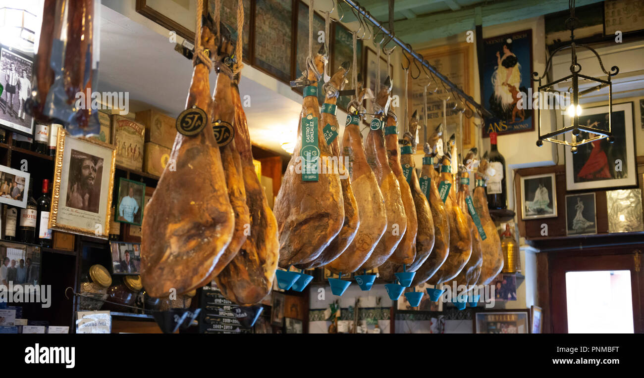 Traditional Spanish Bar High Resolution Stock Photography and Images ...