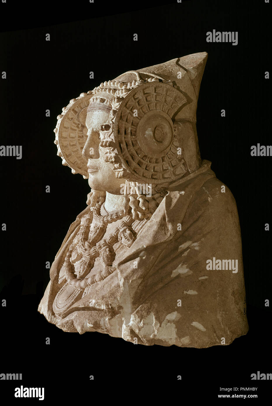 Woman from Elche. Iberian sculpture. 4th century B.C.. Discovered in ...