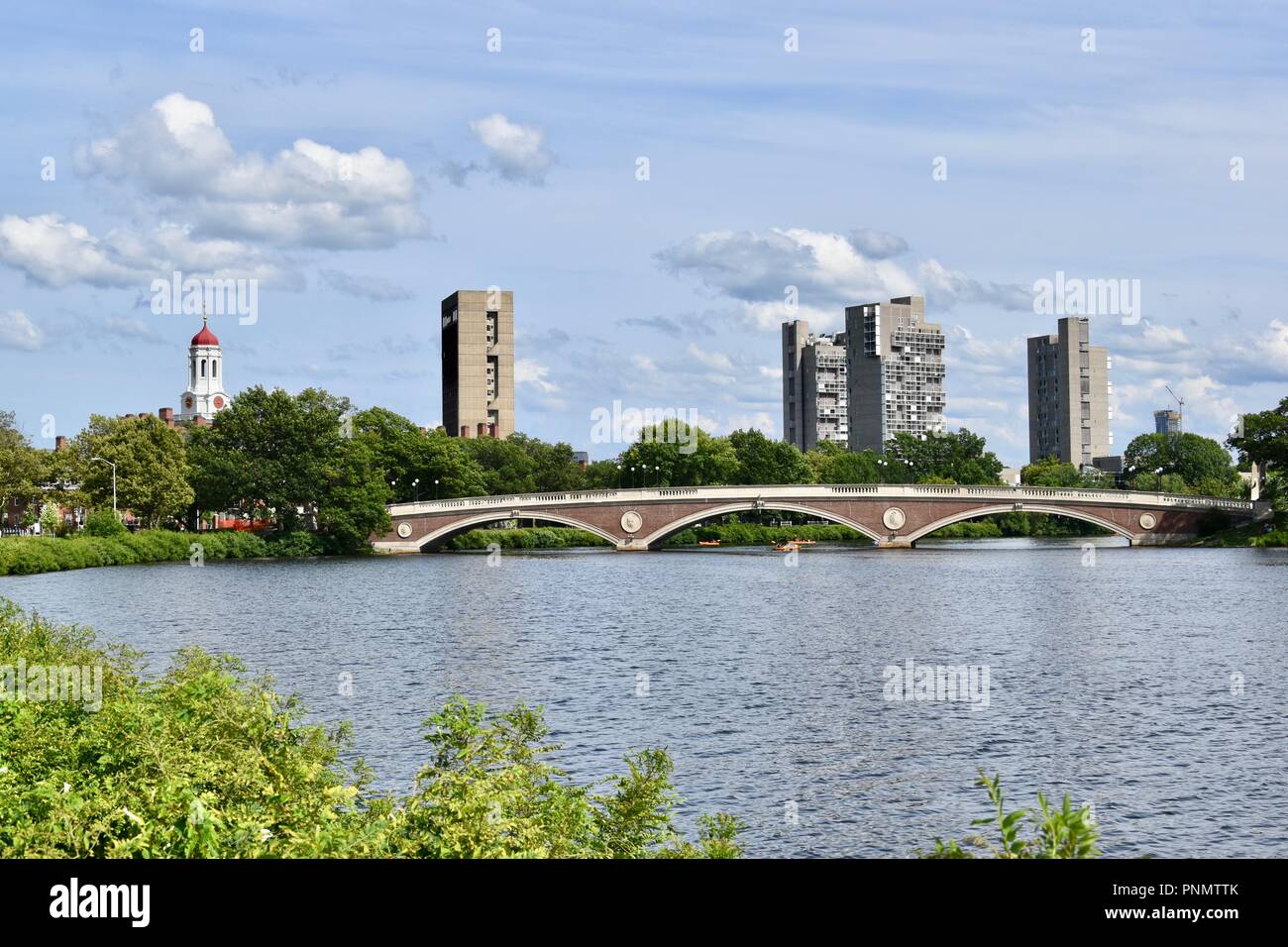 Boston charles river walk hi-res stock photography and images - Alamy