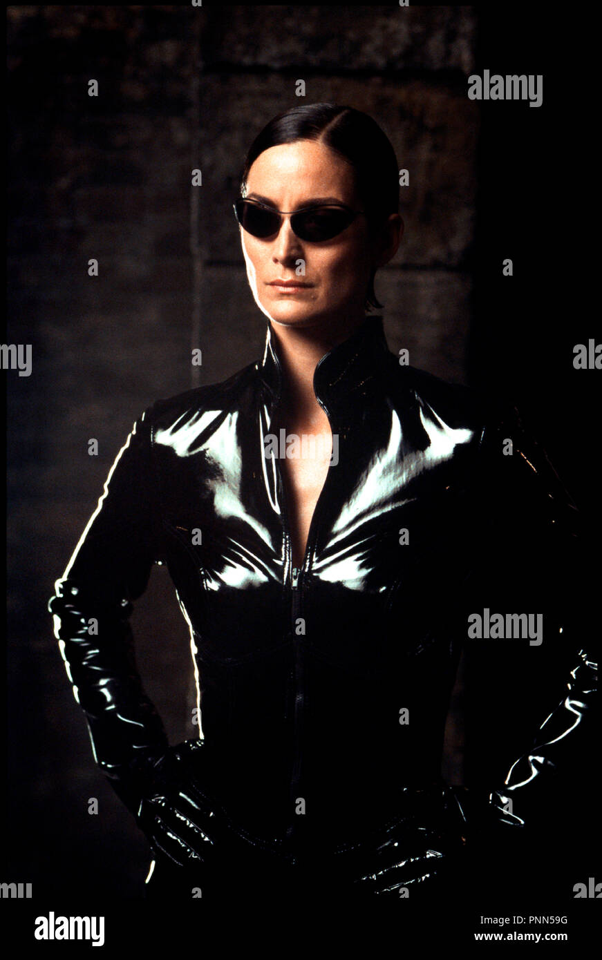 The Matrix, Carrie Anne Moss Stock Photos & The Matrix, Carrie Anne ...