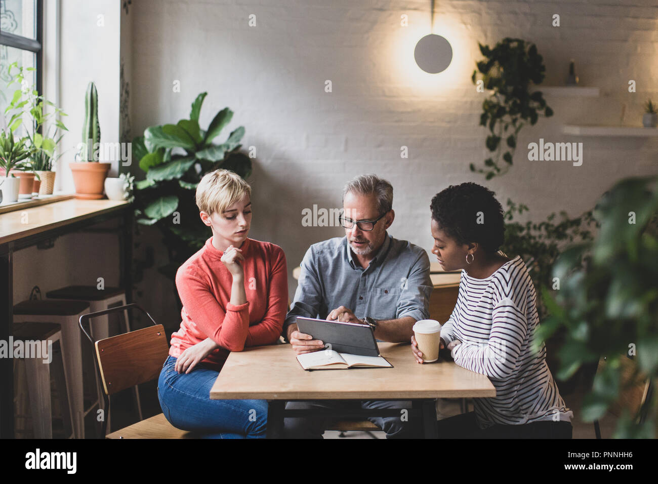 Adult coworkers hi-res stock photography and images - Alamy