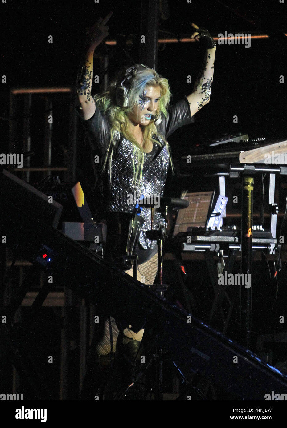 Kesha hi-res stock photography and images - Alamy