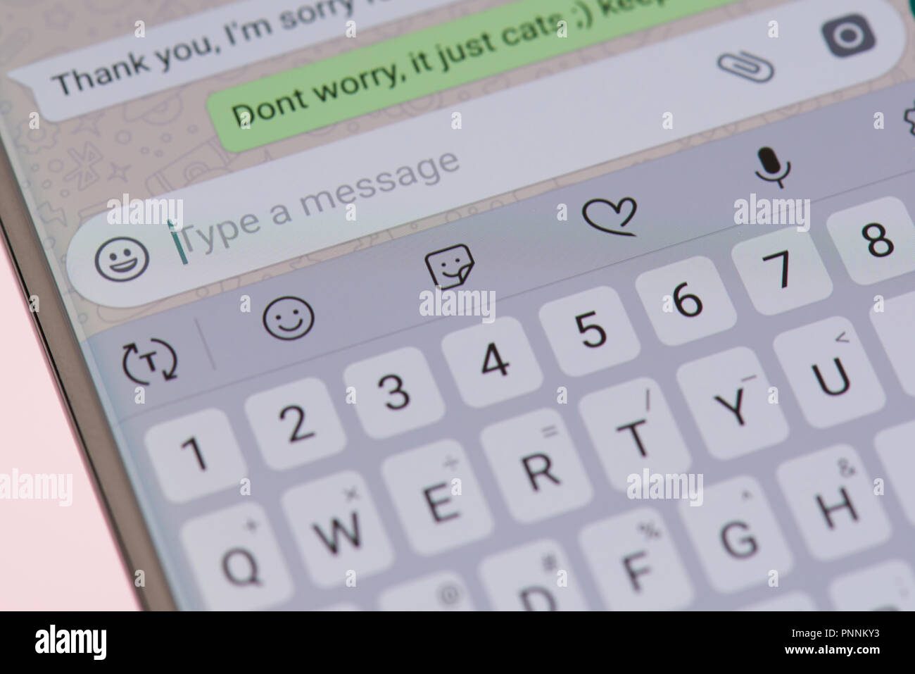 Whatsapp messages hi-res stock photography and images - Alamy