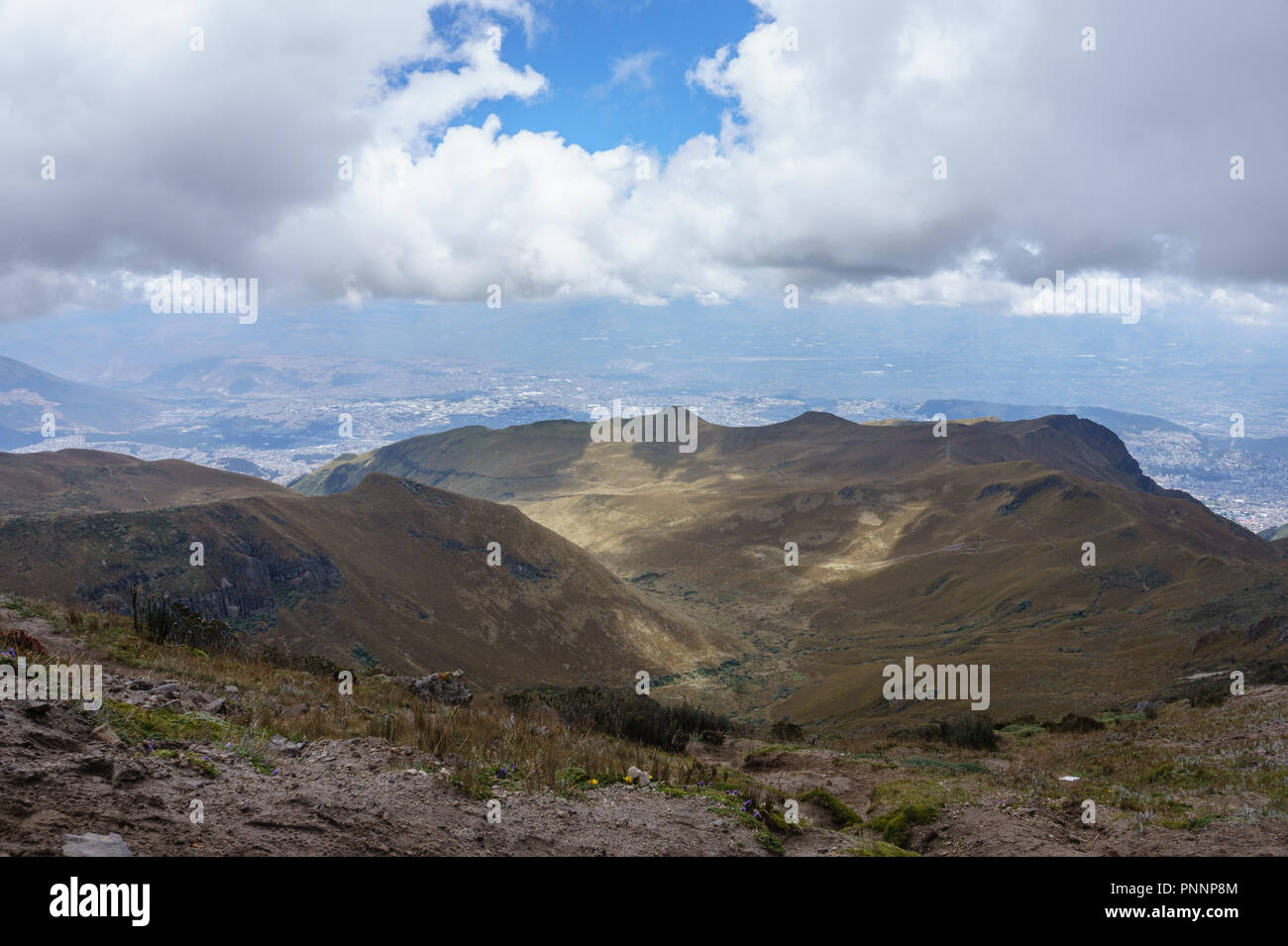 Ecuador scenery hi-res stock photography and images - Alamy