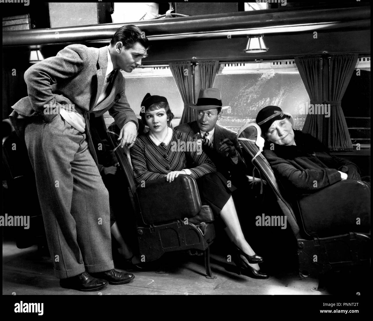 Roscoe Karns Stock Photos & Roscoe Karns Stock Images - Alamy Roscoe Karns Stock Photos & Roscoe Karns Stock Images - Alamy