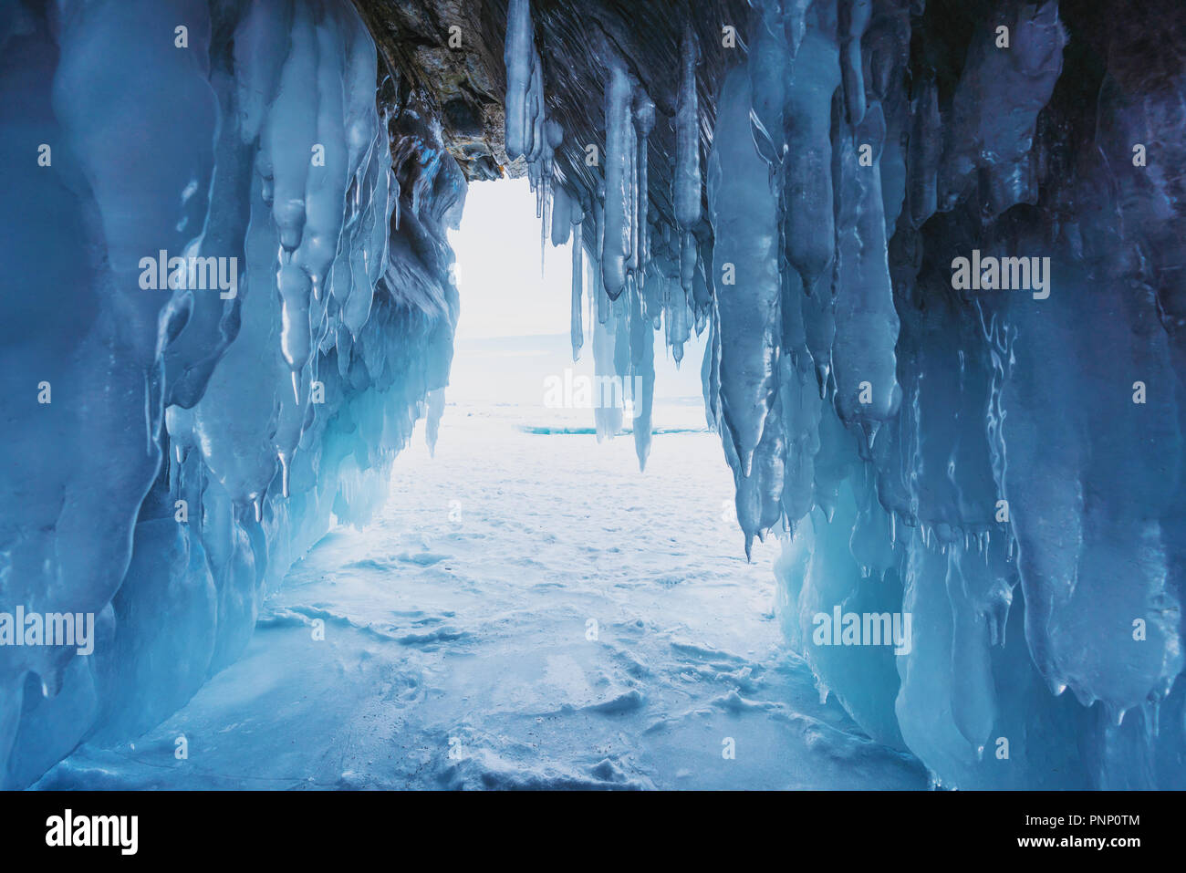 Frozen Cave