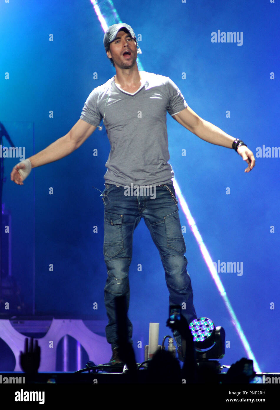 Enrique Iglesias performs in concert at the American Airlines Arena in ...