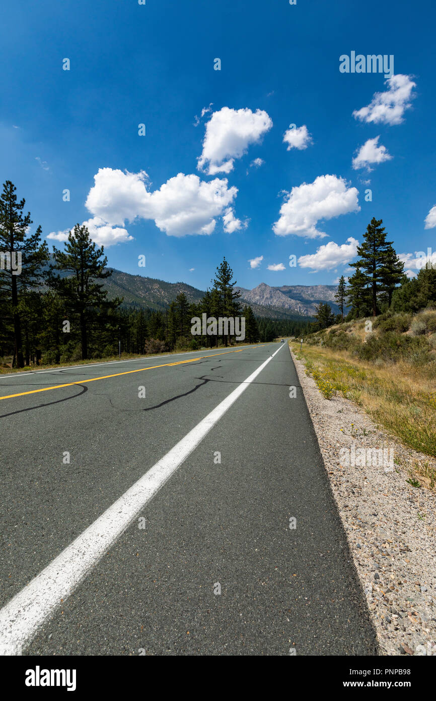 Road Going Into The Distance Stock Photos & Road Going Into The ...
