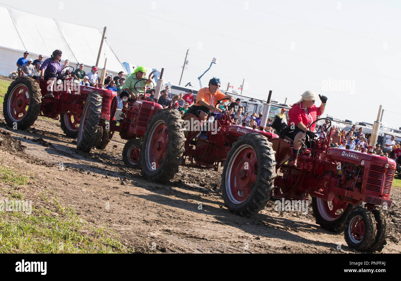 Tractors drivers hi-res stock photography and images - Alamy