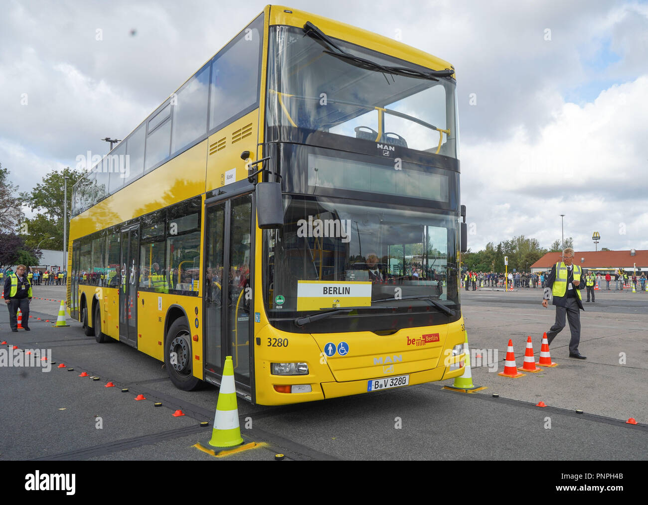 Bus driver in depot berlin hi-res stock photography and images - Alamy