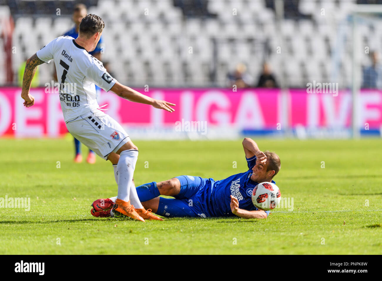 Karlsruhe, Deutschland. 22nd Sep, 2018. Damian Rossbach (KSC) in duels ...