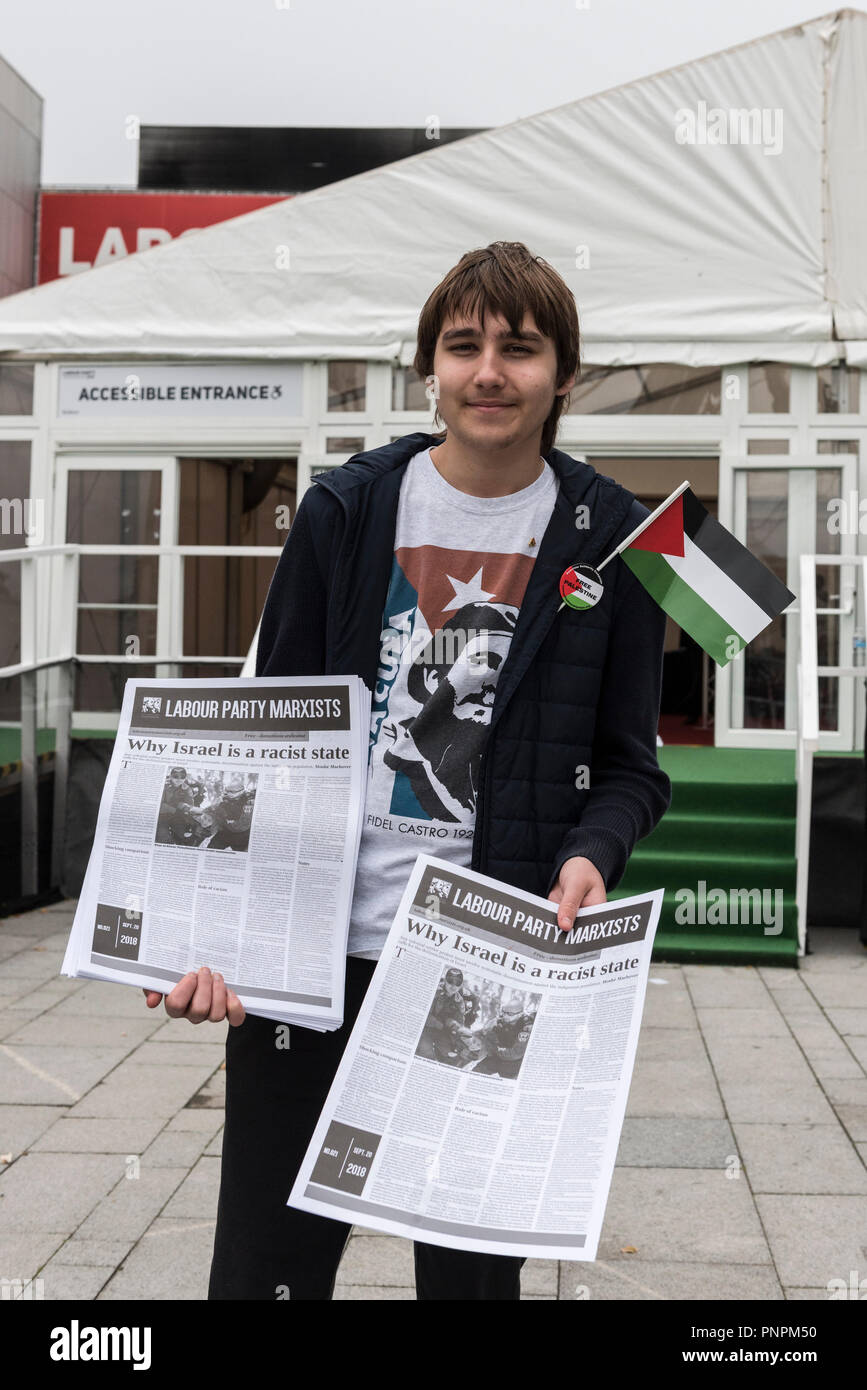 Handing Out Newspaper Stock Photos & Handing Out Newspaper Stock Images ...