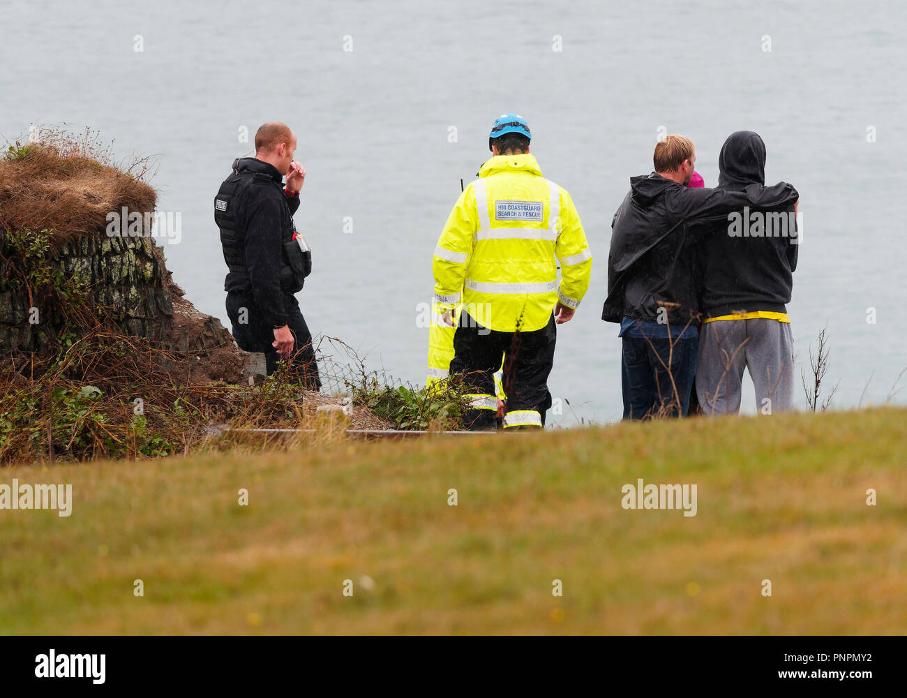 Cliff fall incident newquay september 22nd 2018 hi-res stock ...