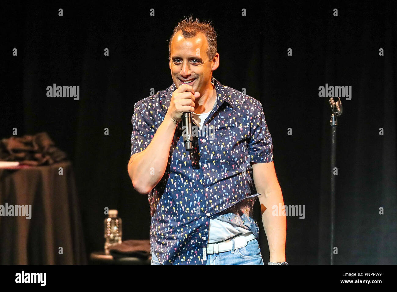 James murr murray hi-res stock photography and images - Alamy