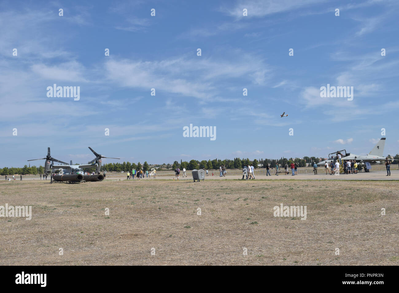 Tanagra base hi-res stock photography and images - Alamy