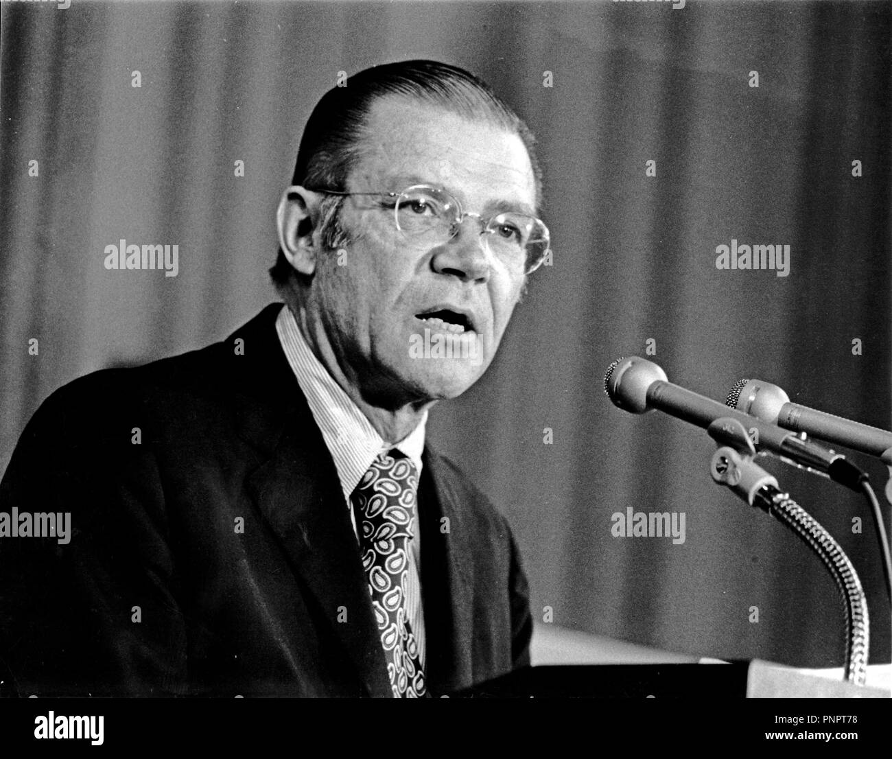 1975 american international pictures hi-res stock photography and ...