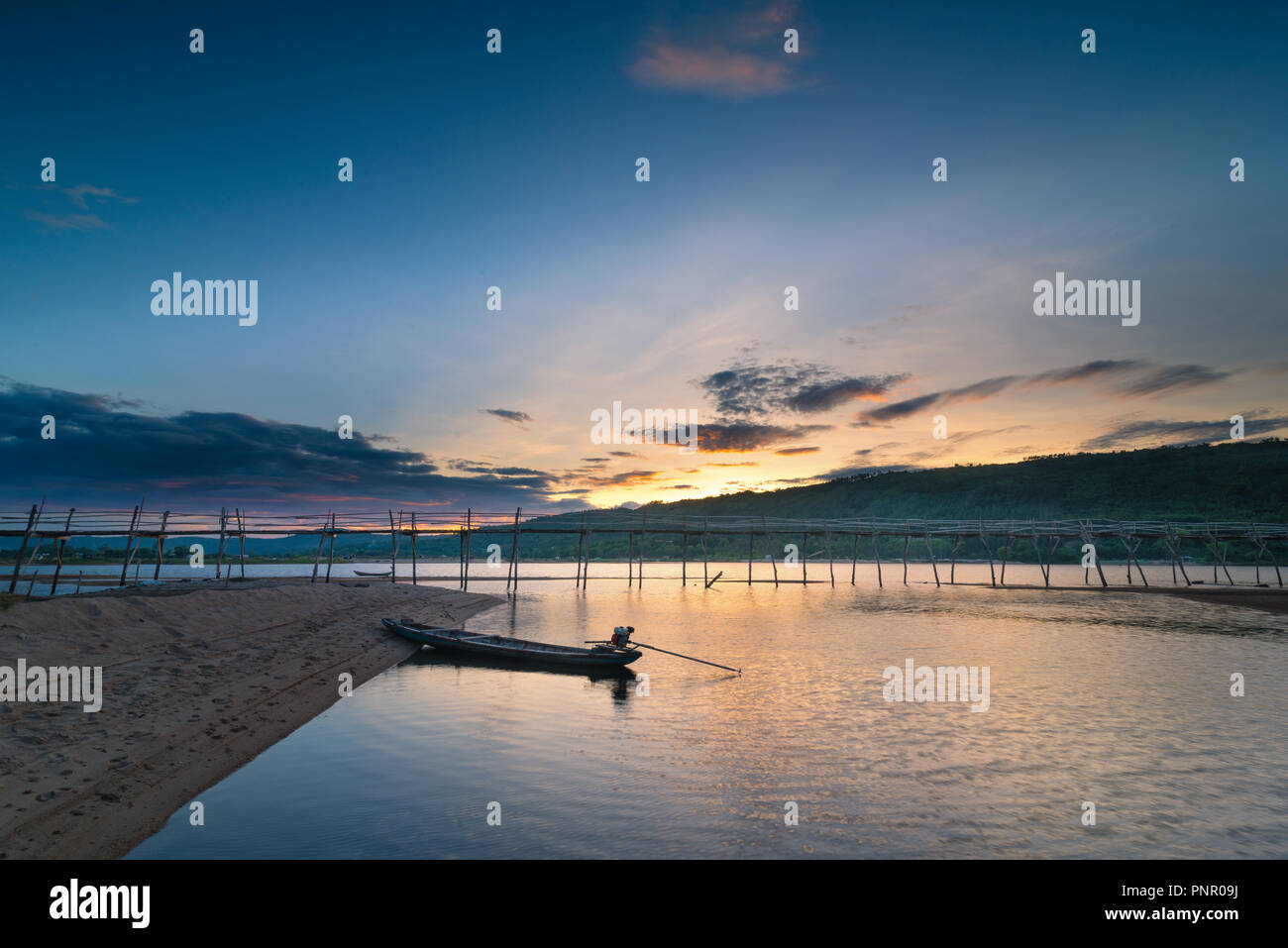 Ong Cop wooden bridge in Phu Yen Vietnam Stock Photo - Alamy