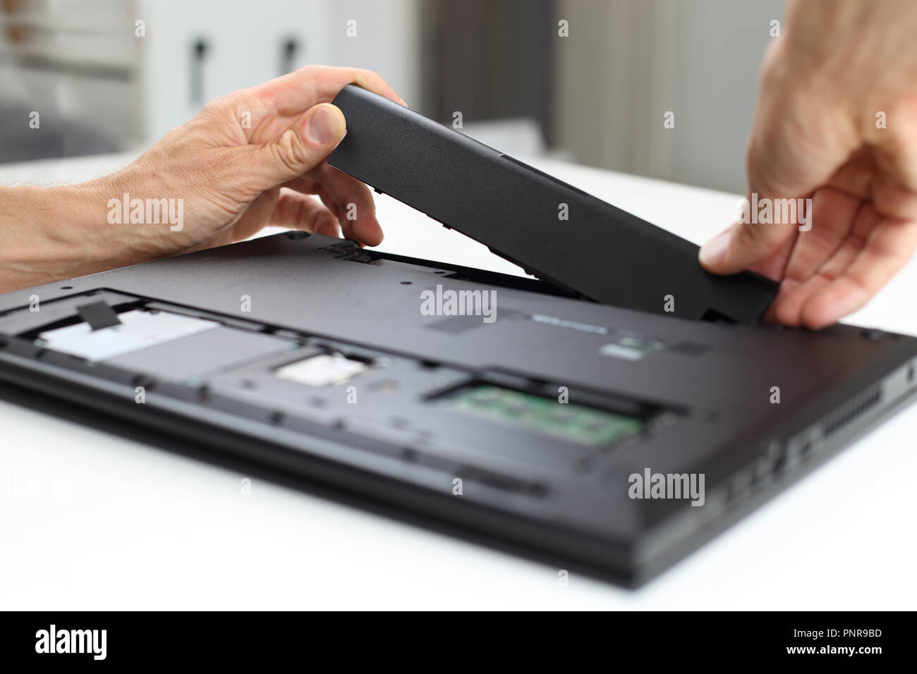 Battery exchange hi-res stock photography and images - Alamy