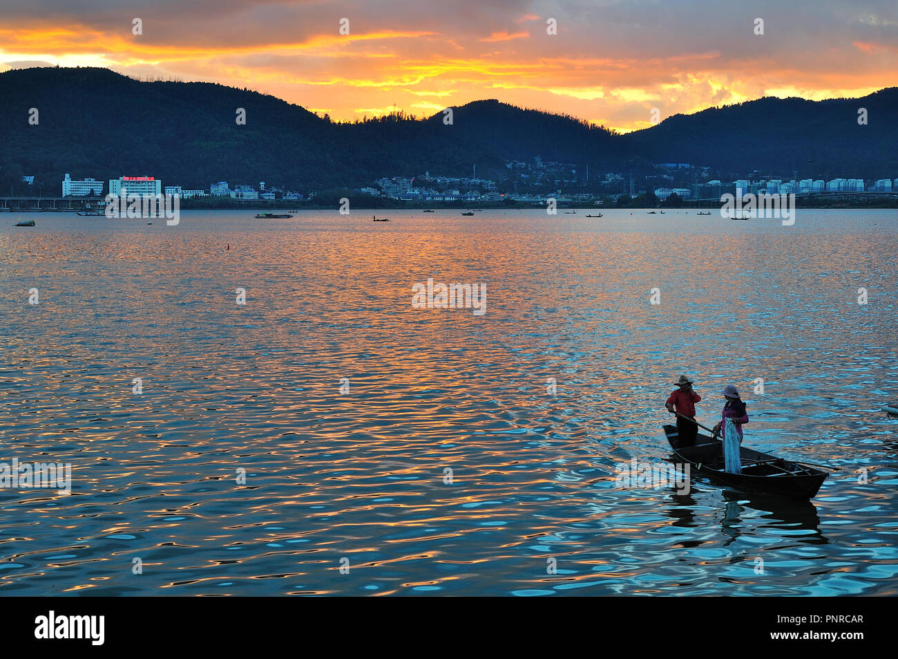 Dianchi lake hi-res stock photography and images - Alamy