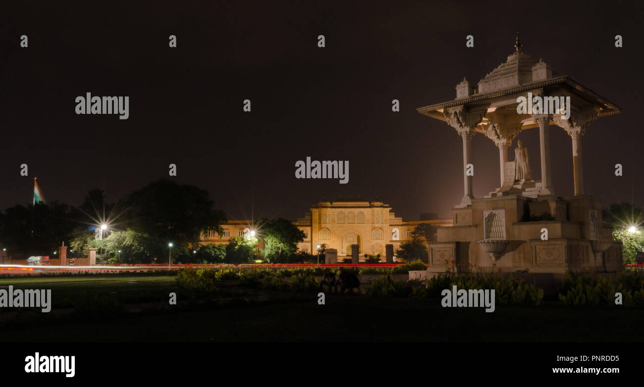 Long exposure shot of Statue circle at Jaipur, India Stock Photo - Alamy