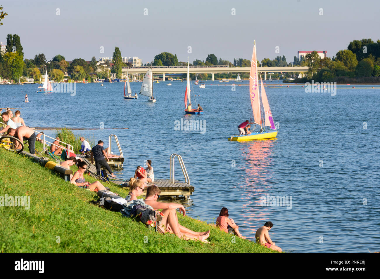 Wien, Vienna: river Alte Donau (Old Danube), bridge of subway line 1 ...