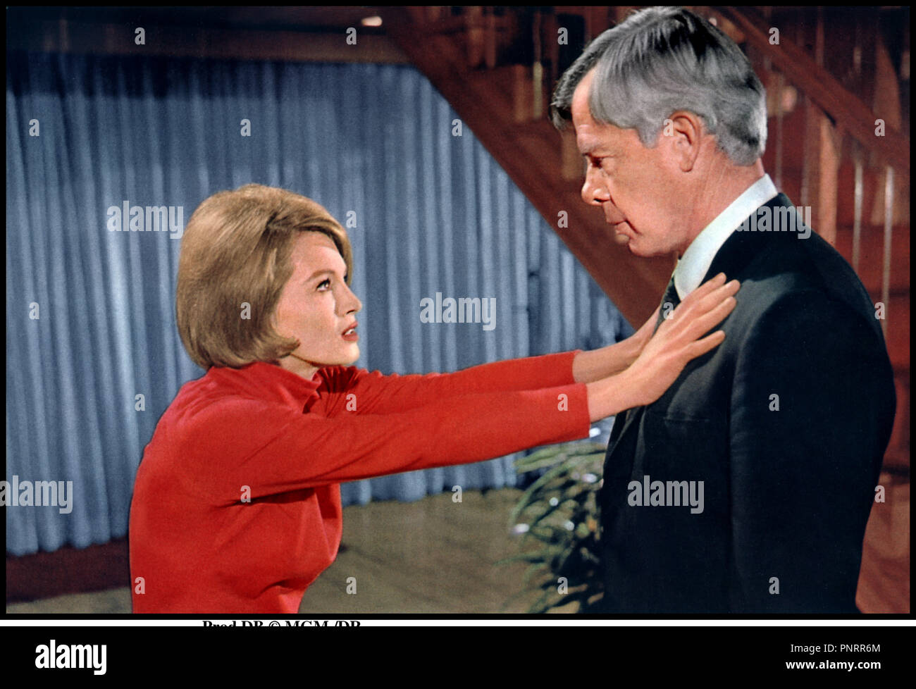 Point Blank 1967 Angie Dickinson Stock Photos & Point Blank 1967 Angie ...
