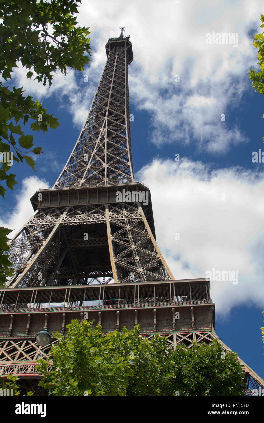 Jules verne and eiffel tower hi-res stock photography and images - Alamy